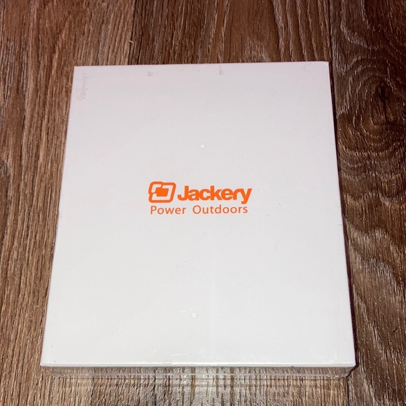 jackery | Cell Phones & Accessories | Jackery Bolt Portable Charger ...